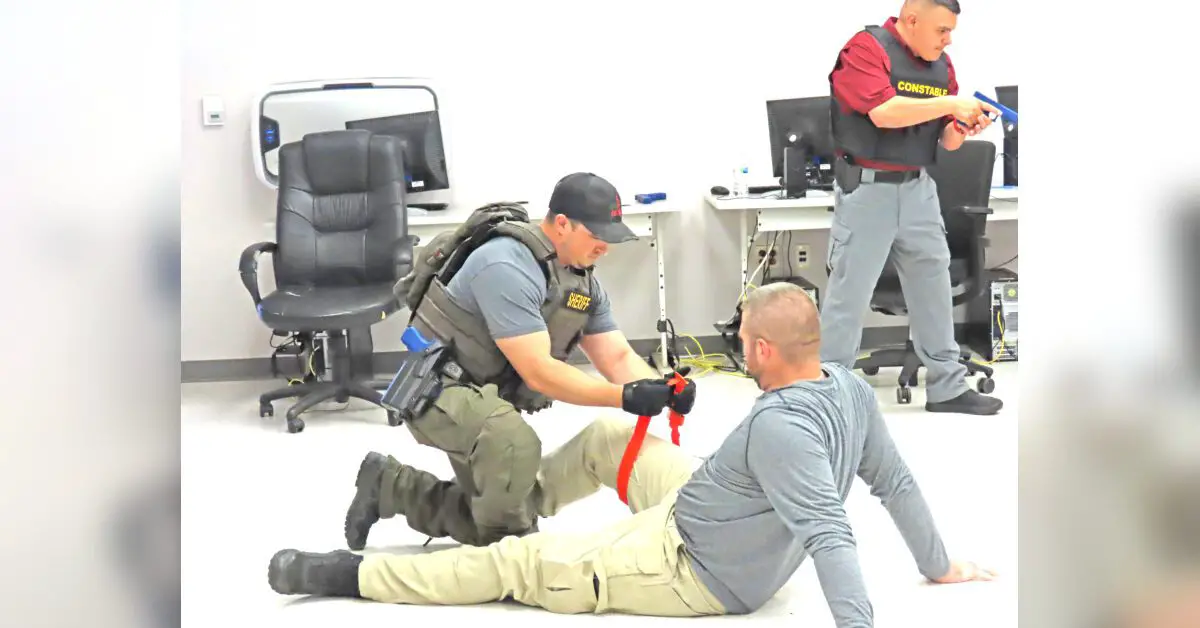 Law enforcement officers receive ALERRT training - Uvalde Leader News