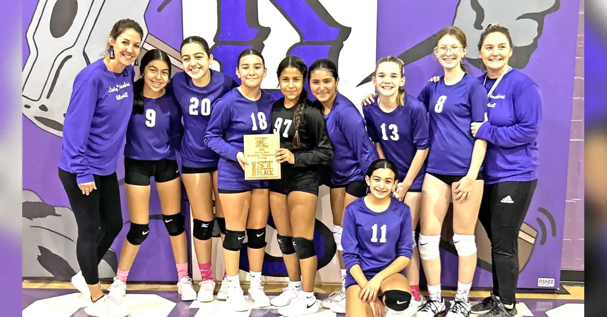 Knippa girls’ cross-country team wins district meet - Uvalde Leader News