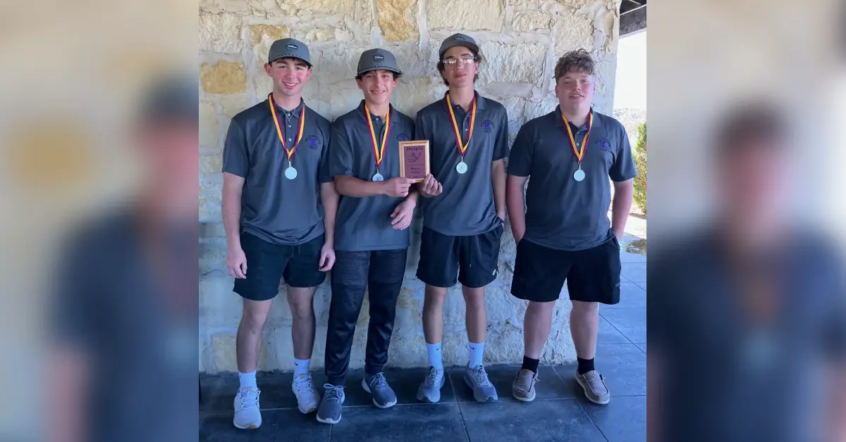 Knippa golfers win second place - Uvalde Leader News