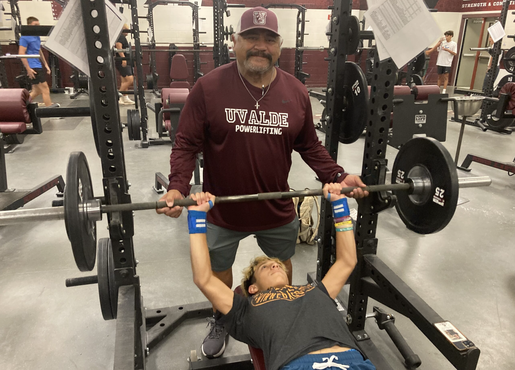 Gonzales returns to Uvalde High to lead powerlifting, defensive line ...